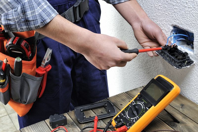 How to Use an Electrical Tester | Neighborhood Electric